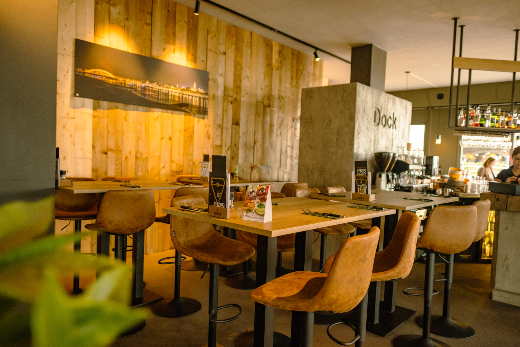 Restaurant Dock 17 aan de Waalkade Nijmegen